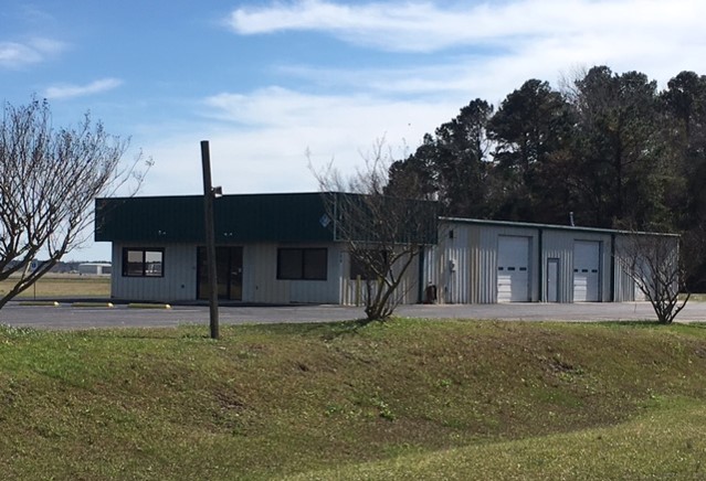 Blue Clay Rd front - Fly ILM